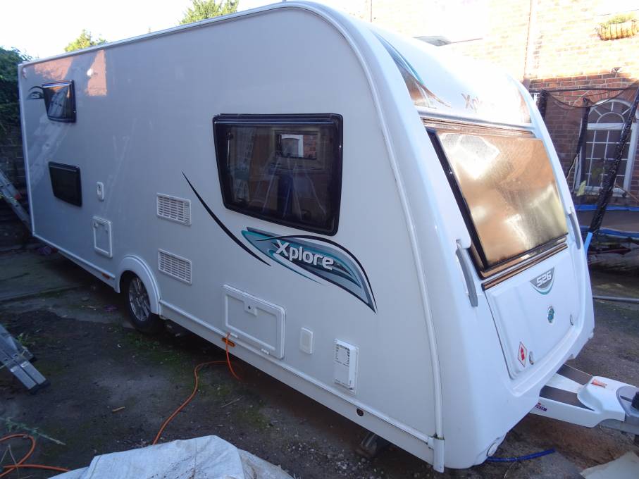 2016 Elddis Xplore 526 6 berth rear bunk beds caravan with motor mover for sale