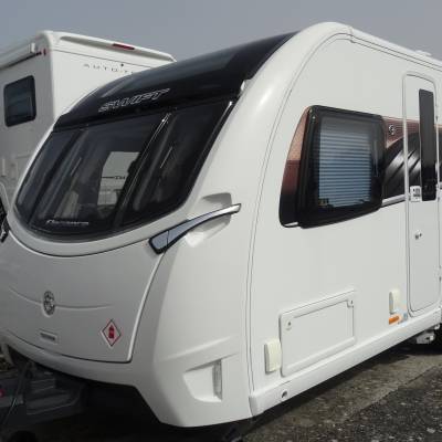 Swift Elegance 645 2018
