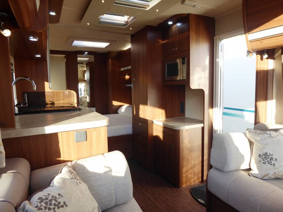 Elddis Affinity 554 2016