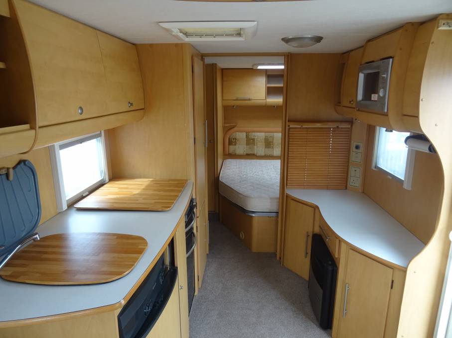 Bailey Pageant Burgundy Series 6 2007