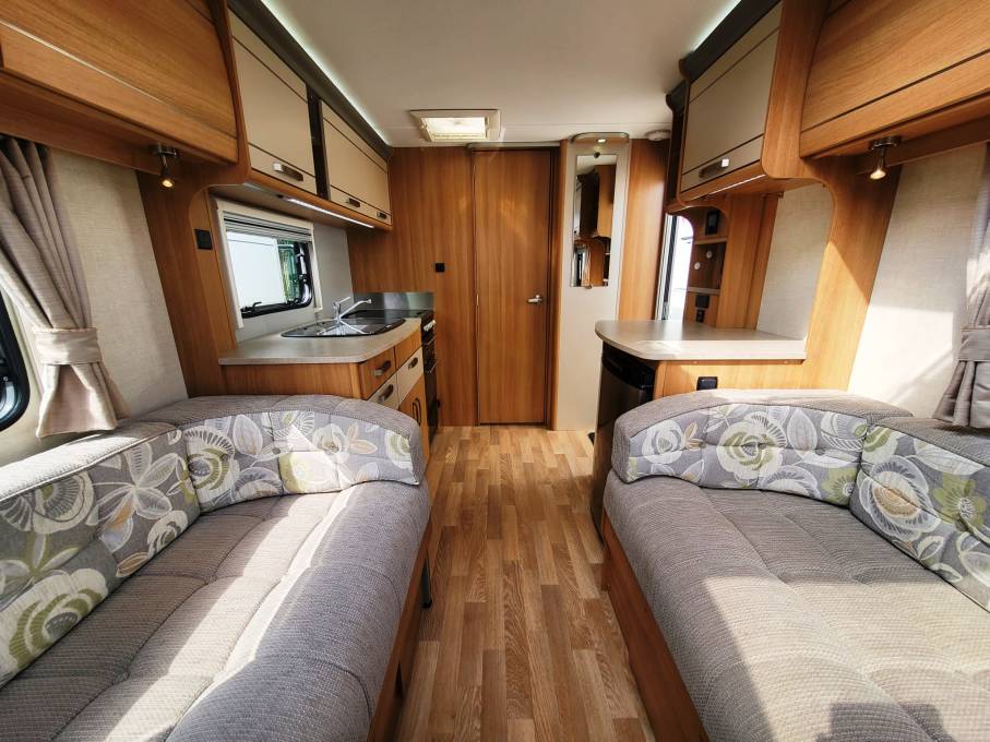 Coachman VIP 460/2 2014