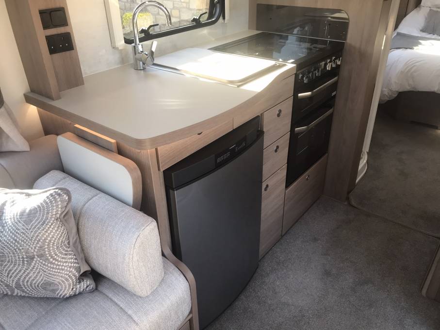 2021 Compass Capiro 550 - in 'as new' condition - Island bed, highly ...