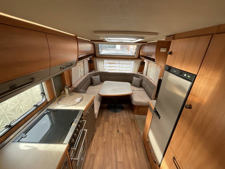 2016 Hymer Nova 545GL rear French bed front U shaped lounge quality 4 ...