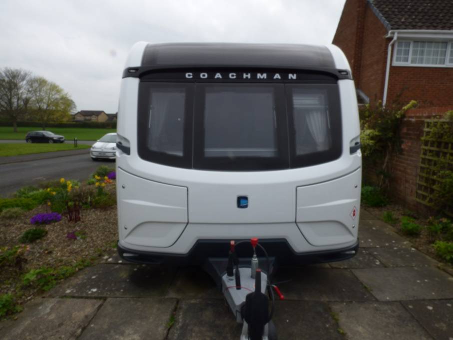 Immaculate 2018 Coachman 565 VIP 4 berth fixed twin bed caravan for sale