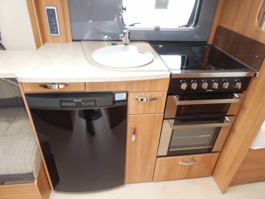 Swift Challenger 565