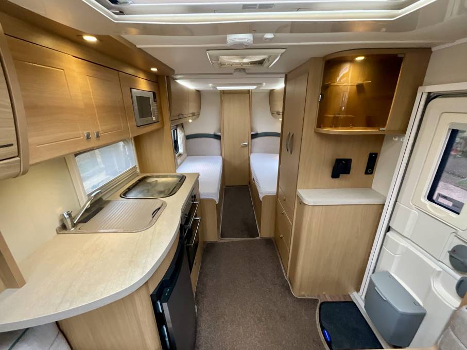 Compass Rallye 574, 2014, 4 berth rear washroom caravan for sale