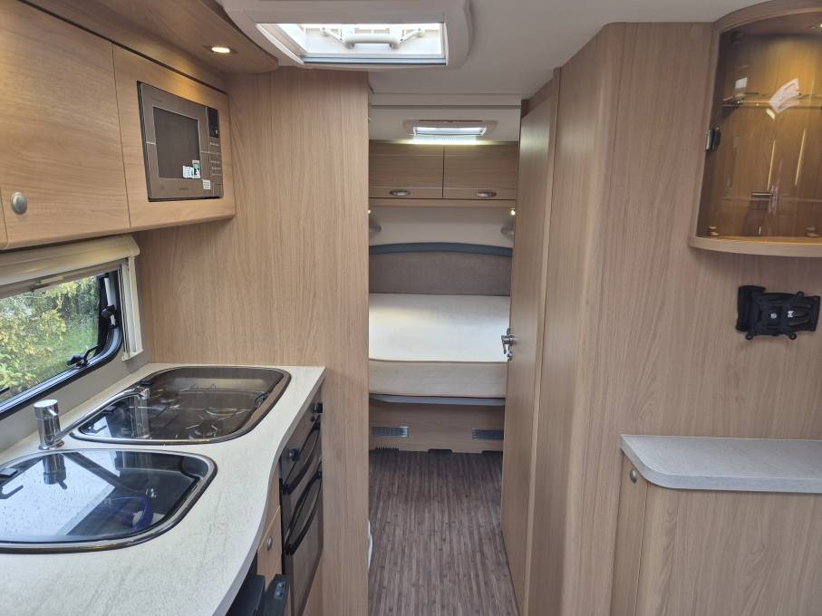 Compass Omega 550