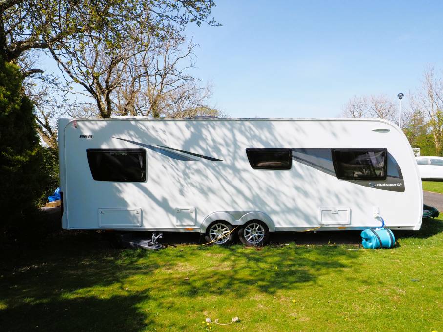 Elddis Chatsworth 868, Fixed Beds, 6 Berth, Solar